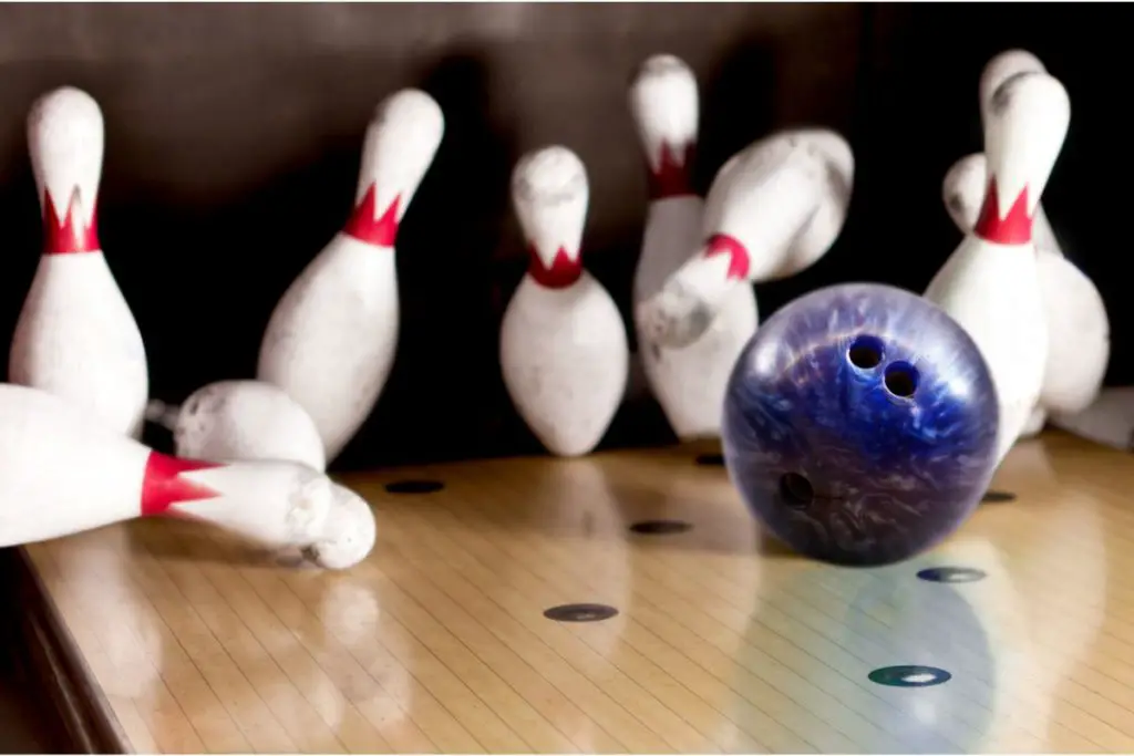 Bowling Tips & Techniques | UB Bowl – Gear, Scores & Guides